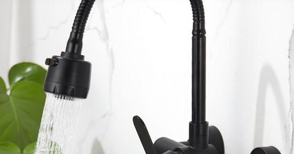 Μπαταρια Κουζινας Τοιχου Μαυρη Domina